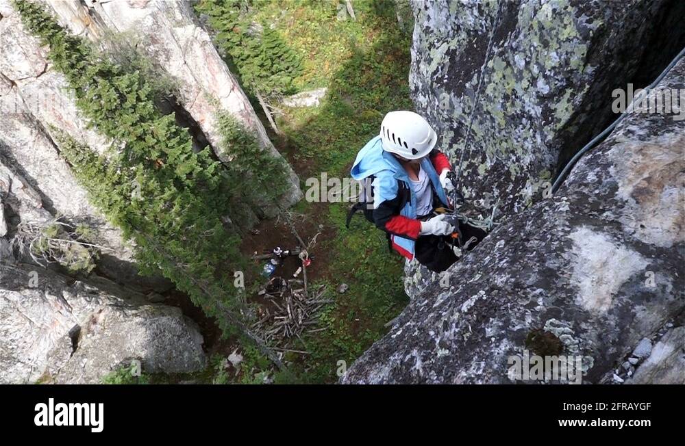 Traffic rope Stock Videos & Footage - HD and 4K Video Clips - Alamy