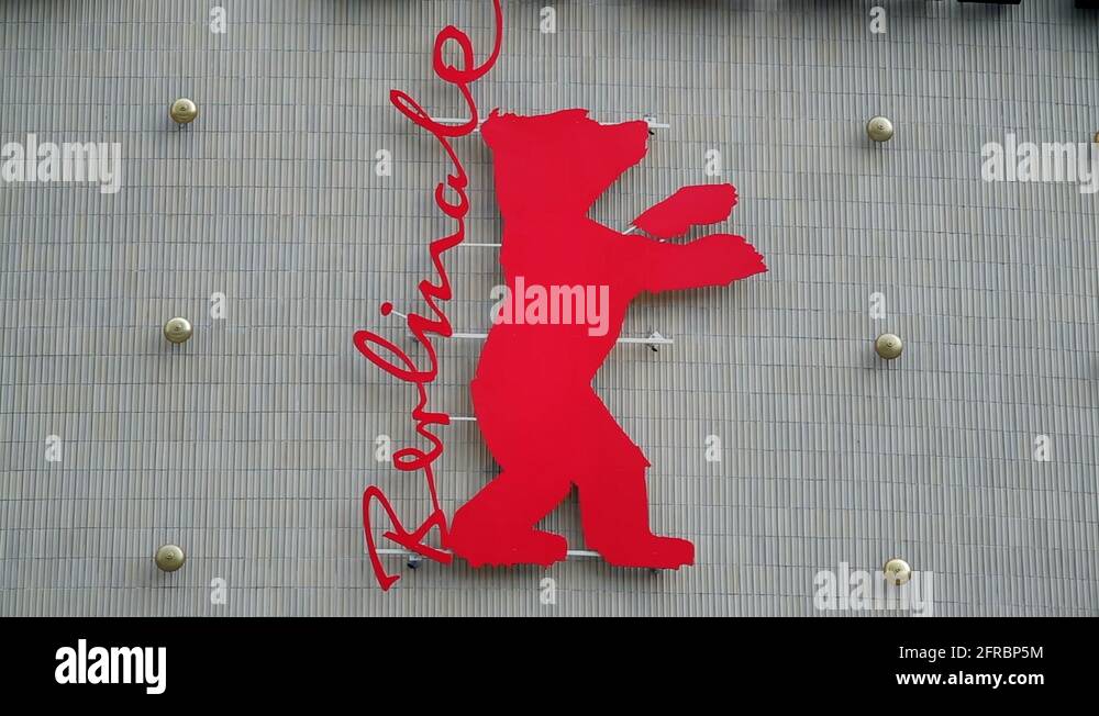 Berlin bear logo Stock Videos & Footage - HD and 4K Video Clips - Alamy