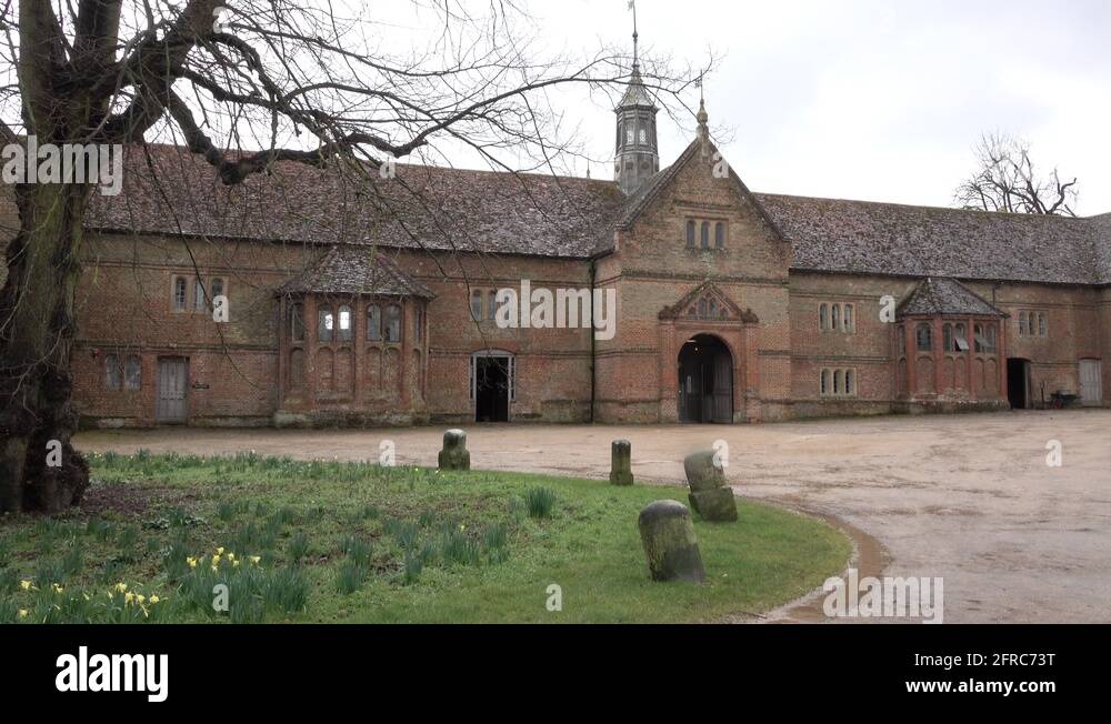 House stables Stock Videos & Footage - HD and 4K Video Clips - Alamy