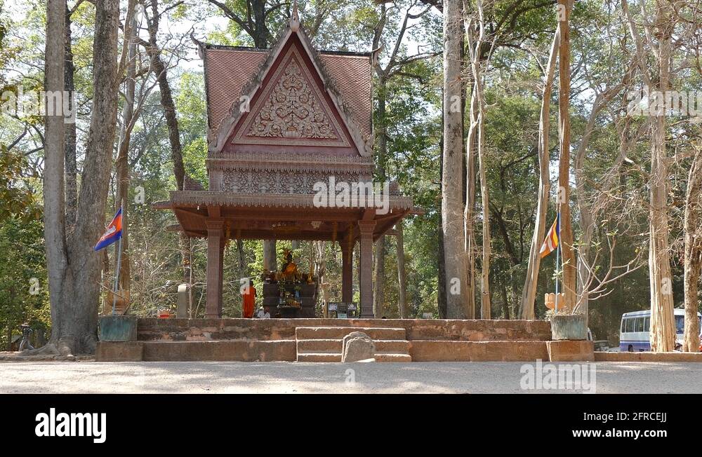 Cambodia monk temple Stock Videos & Footage - HD and 4K Video Clips - Alamy