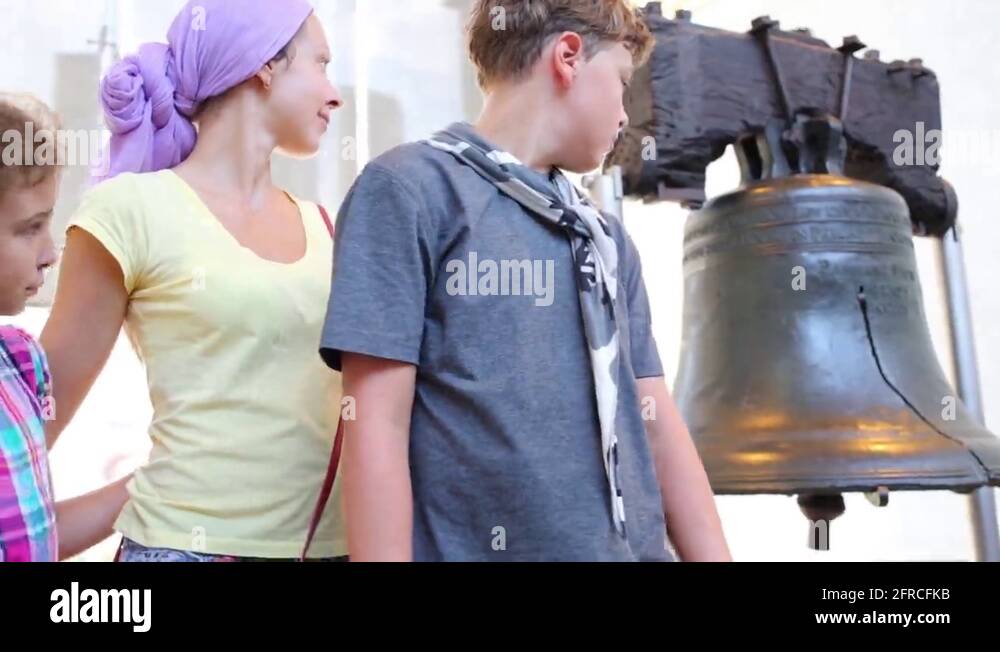 The liberty bell Stock Videos & Footage - HD and 4K Video Clips - Alamy