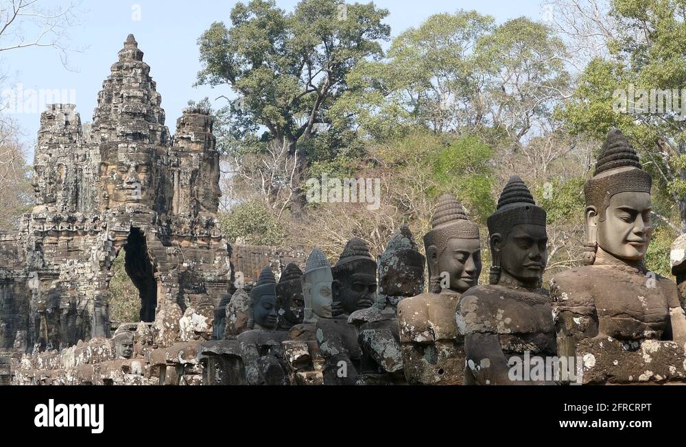 Angkor wat statues Stock Videos & Footage - HD and 4K Video Clips - Alamy