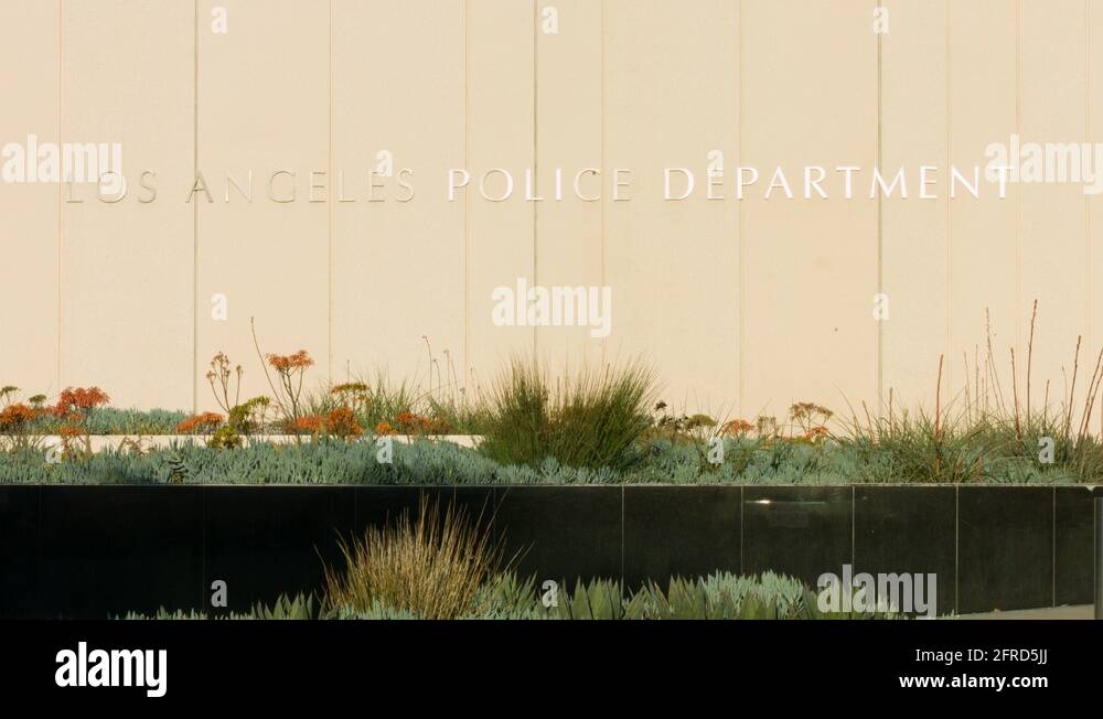 Police officer walks in front of LAPD headquarters in Downtown LA 4K ...