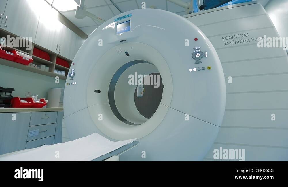 Nuclear ct scanner Stock Videos & Footage - HD and 4K Video Clips - Alamy