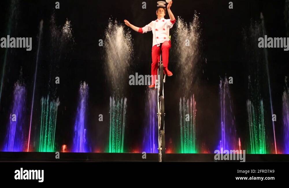 Vertical plates Stock Videos & Footage - HD and 4K Video Clips - Alamy