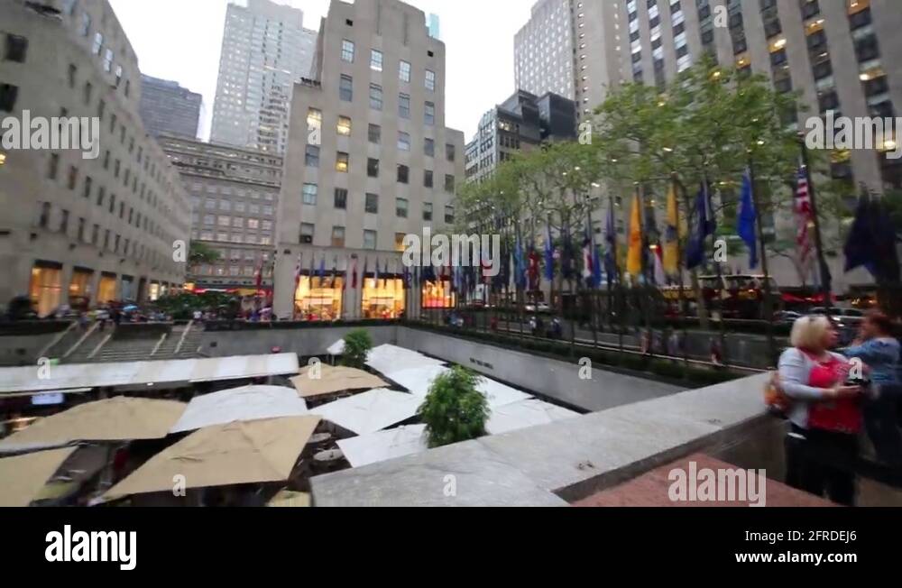 Rockefeller center cafe Stock Videos & Footage - HD and 4K Video Clips ...