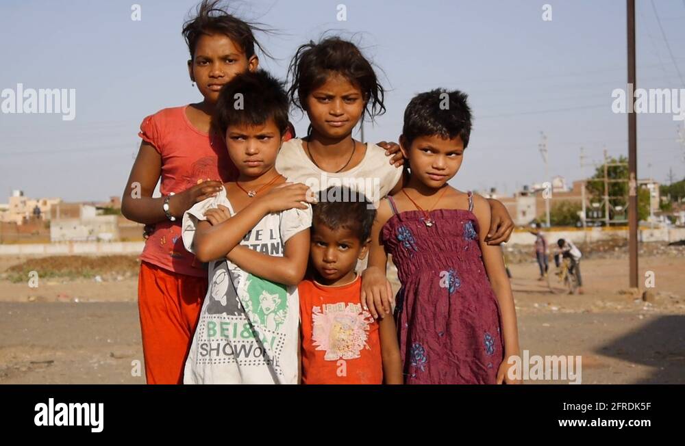 Indian poor kids standing Stock Video Footage - Alamy