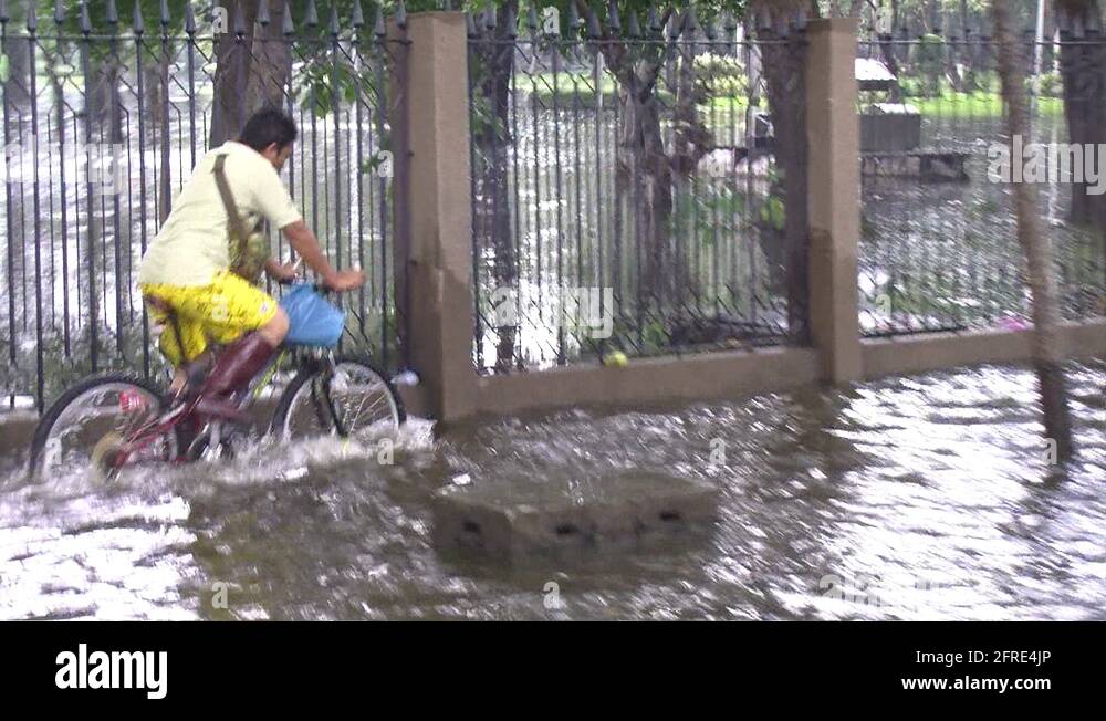 Man Flees Flooding Refugees Flood Emergency Climate Change Global ...