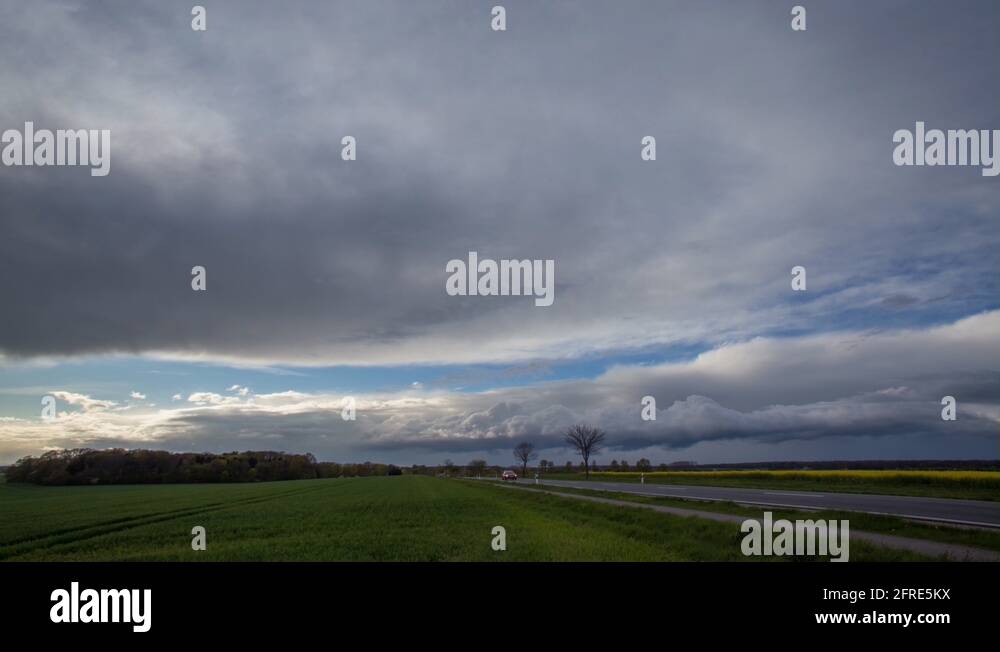 Icon the main road Stock Videos & Footage - HD and 4K Video Clips - Alamy