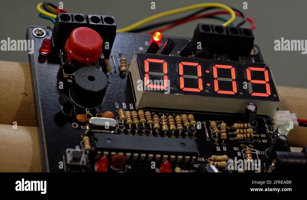 Bomb detonator Stock Videos & Footage - HD and 4K Video Clips - Alamy