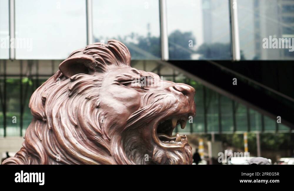 Lion statue at the entrance of HSBC Bank Hong Kong Stock Video Footage ...