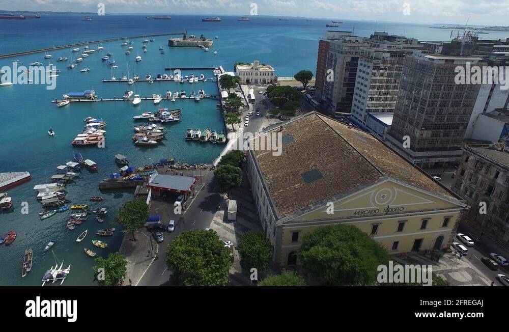 Modelo market Stock Videos & Footage - HD and 4K Video Clips - Alamy