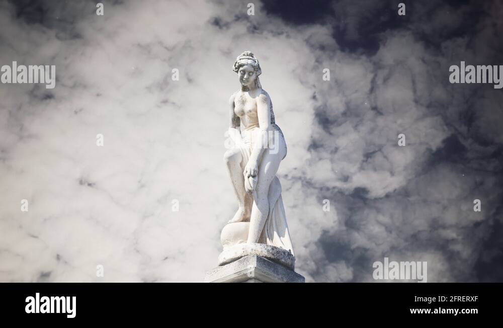 Woman statue greek Stock Videos & Footage - HD and 4K Video Clips - Alamy