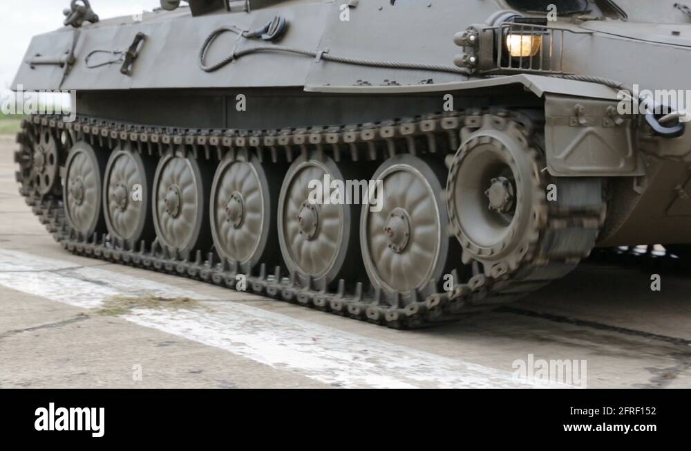 Army battle tank Stock Videos & Footage - HD and 4K Video Clips - Alamy