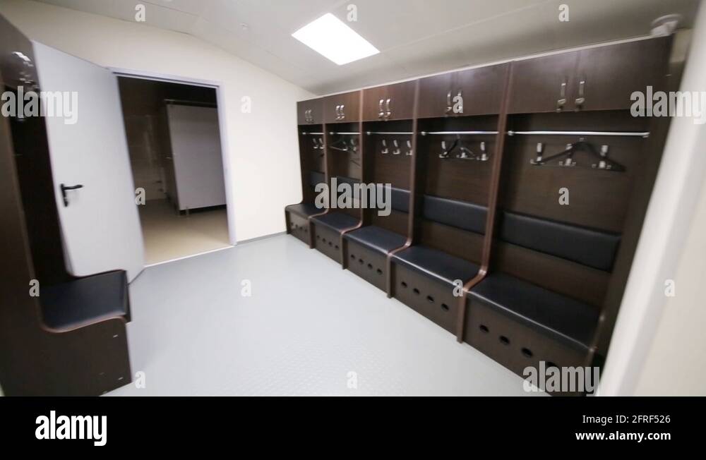 Changing room doors Stock Videos & Footage - HD and 4K Video Clips - Alamy