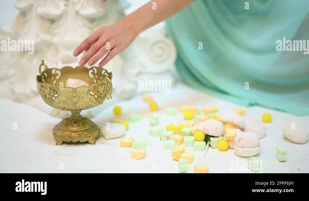 Collecting sweets Stock Videos & Footage - HD and 4K Video Clips - Alamy