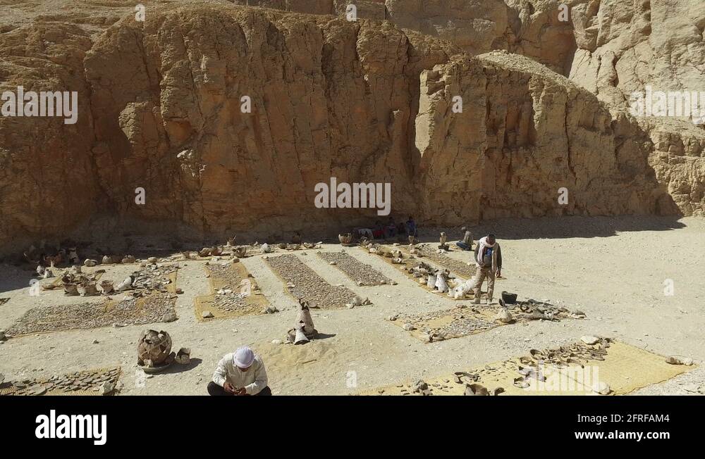 Archaeologist valley kings luxor Stock Videos & Footage - HD and 4K ...