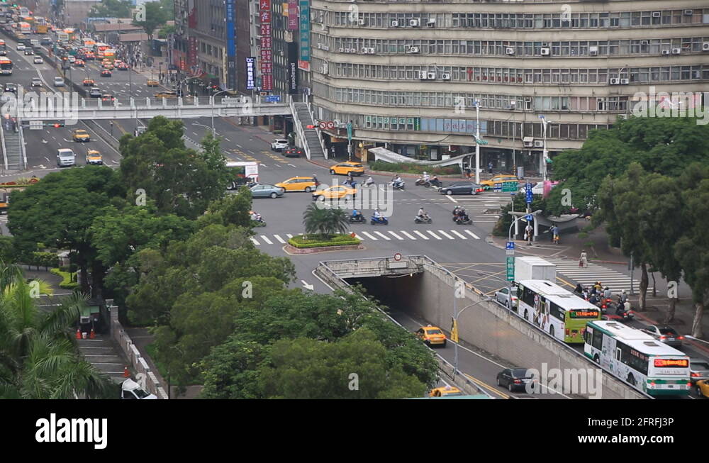 Cars driving tunnel traffic jam Stock Videos & Footage - HD and 4K ...