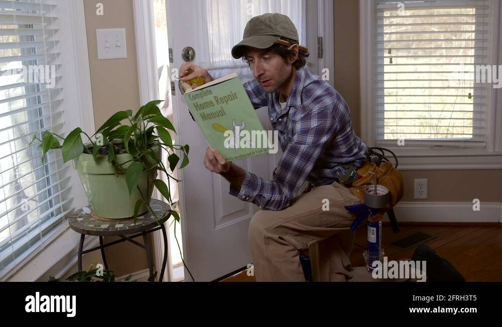 Man repairing book Stock Videos & Footage - HD and 4K Video Clips - Alamy