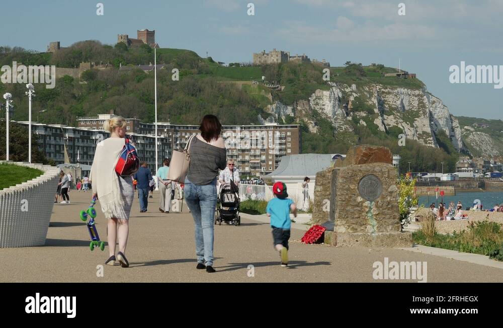 Dover seafront Stock Videos & Footage - HD and 4K Video Clips - Alamy
