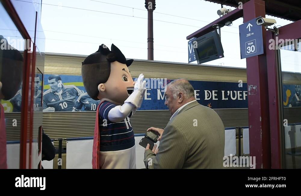 Victor man Stock Videos & Footage - HD and 4K Video Clips - Alamy