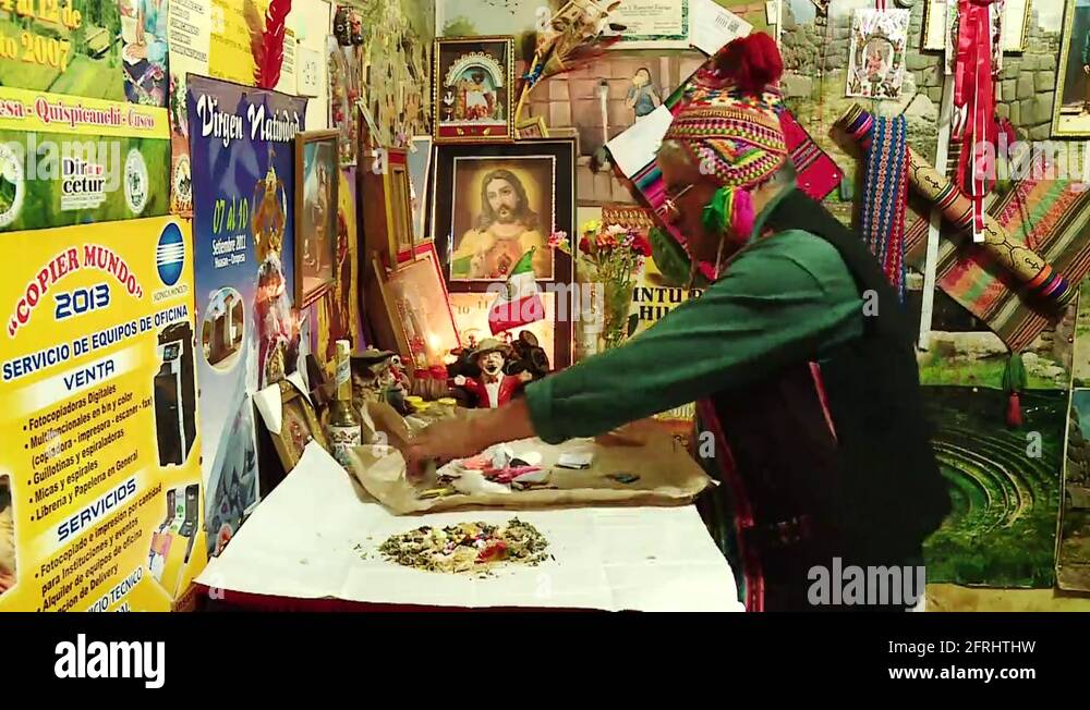 Peru ceremony Stock Videos & Footage - HD and 4K Video Clips - Alamy