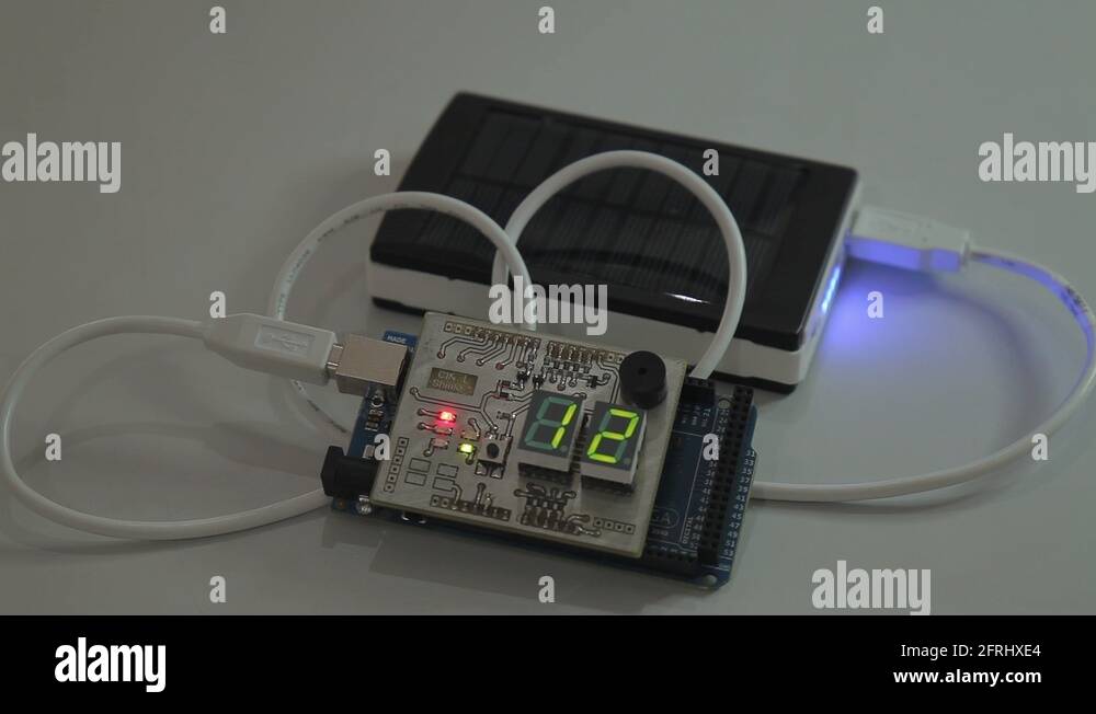 Arduino circuit Stock Videos & Footage - HD and 4K Video Clips - Alamy