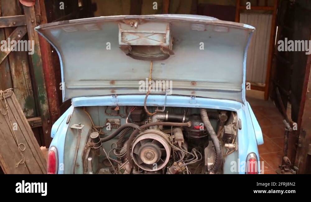 Under bonnet Stock Videos & Footage - HD and 4K Video Clips - Alamy