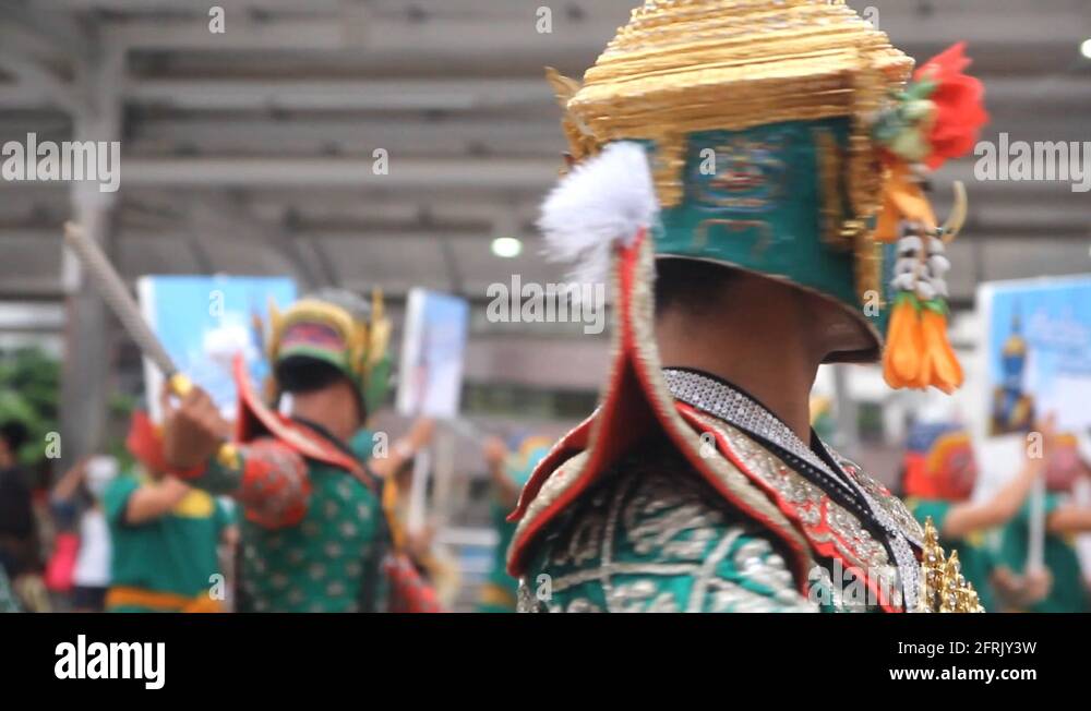 Khon mask Stock Videos & Footage - HD and 4K Video Clips - Alamy
