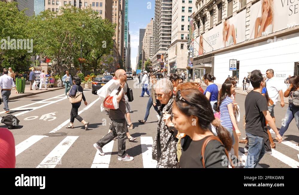 Population growth crowd Stock Videos & Footage - HD and 4K Video Clips ...