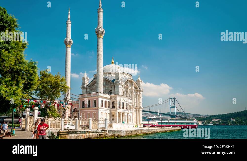 Camera vertical pan Stock Videos & Footage - HD and 4K Video Clips - Alamy