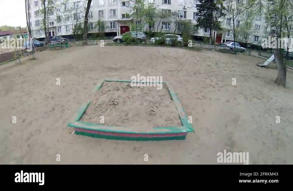 Red boomerang Stock Videos & Footage - HD and 4K Video Clips - Alamy