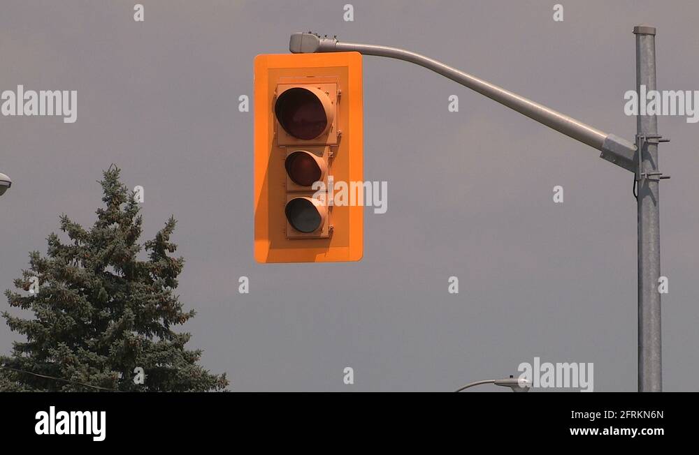 Traffic lights and power outage at city of Toronto intersection ...