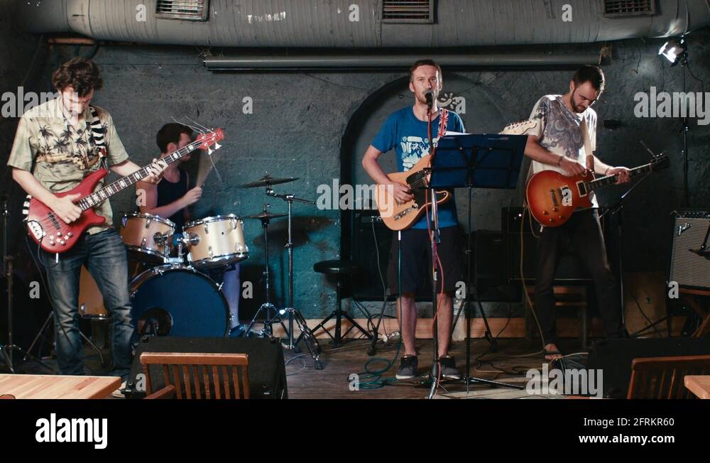 Pub rock group Stock Videos & Footage - HD and 4K Video Clips - Alamy