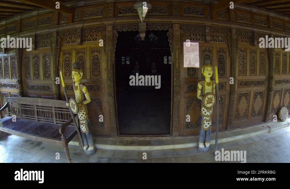 Traditional model Stock Videos & Footage - HD and 4K Video Clips - Alamy