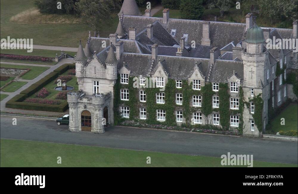 Queen balmoral Stock Videos & Footage - HD and 4K Video Clips - Alamy