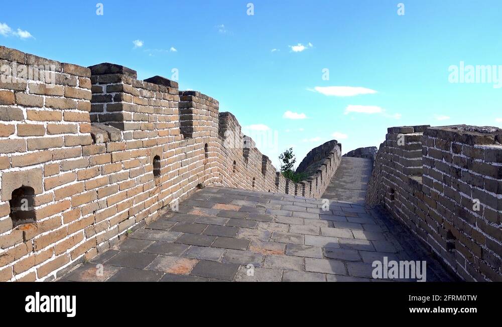 Curved brick wall Stock Videos & Footage - HD and 4K Video Clips - Alamy
