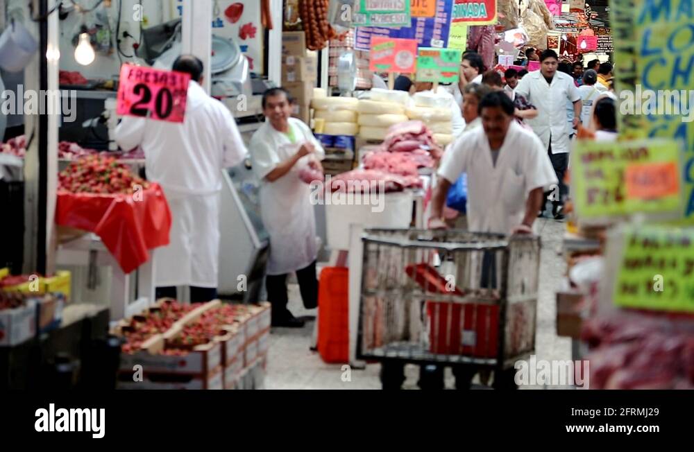 Busy food market Stock Videos & Footage - HD and 4K Video Clips - Alamy