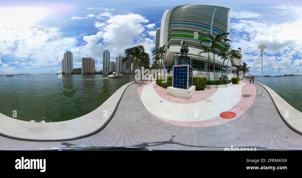 Spherical vr Stock Videos & Footage - HD and 4K Video Clips - Alamy