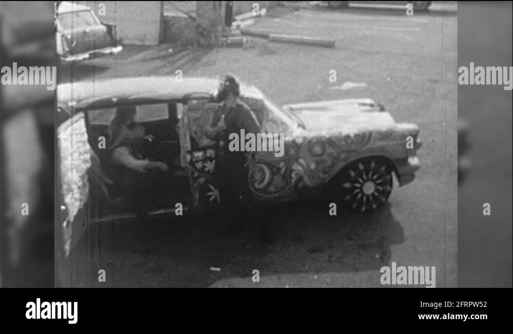 Taxi driver film Stock Videos & Footage - HD and 4K Video Clips - Alamy