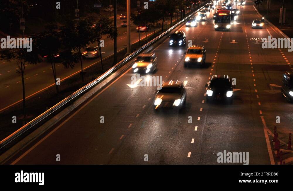Busy roads Stock Videos & Footage - HD and 4K Video Clips - Alamy