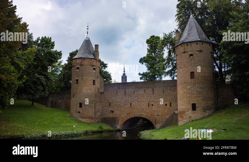 Boat canals gate Stock Videos & Footage - HD and 4K Video Clips - Alamy