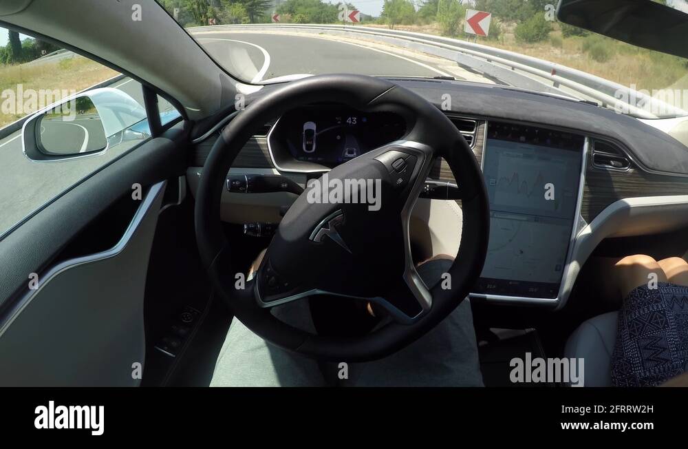 Car on sharp curve Stock Videos & Footage - HD and 4K Video Clips - Alamy