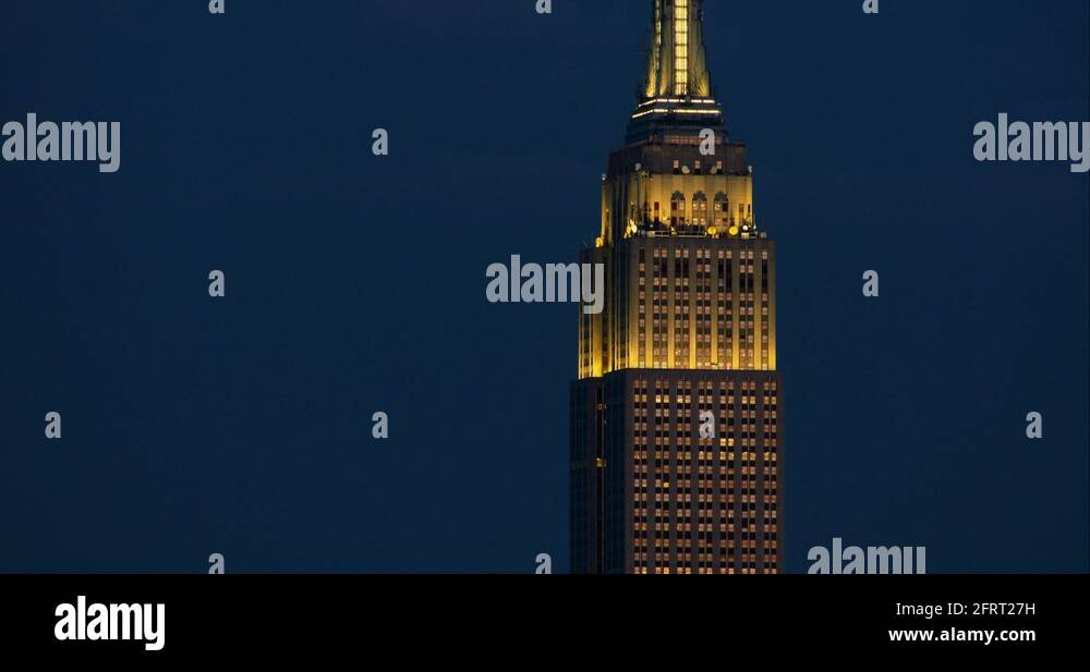 Yellow lit building Stock Videos & Footage - HD and 4K Video Clips - Alamy