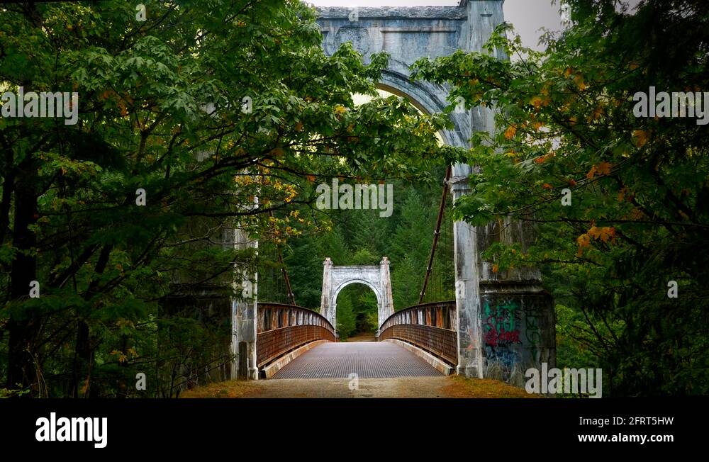 Concrete landmark Stock Videos & Footage - HD and 4K Video Clips - Alamy