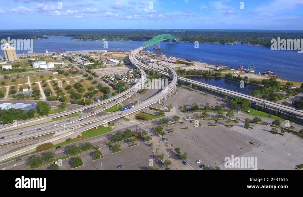 Bridge expressway Stock Videos & Footage - HD and 4K Video Clips - Alamy