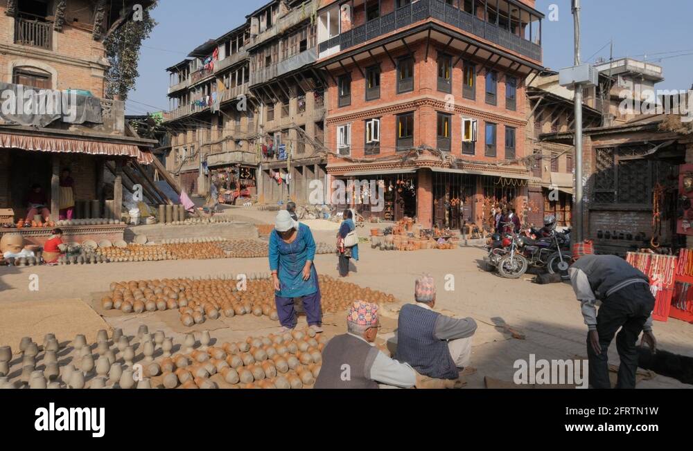 Turning pottery Stock Videos & Footage - HD and 4K Video Clips - Alamy