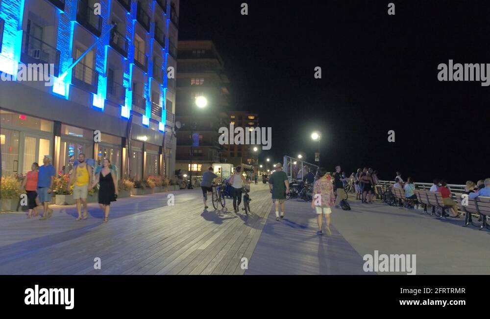 Concert on beach Stock Videos & Footage - HD and 4K Video Clips - Alamy