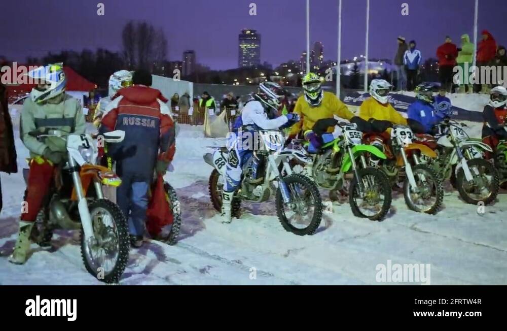Motocross start line Stock Videos & Footage - HD and 4K Video Clips - Alamy
