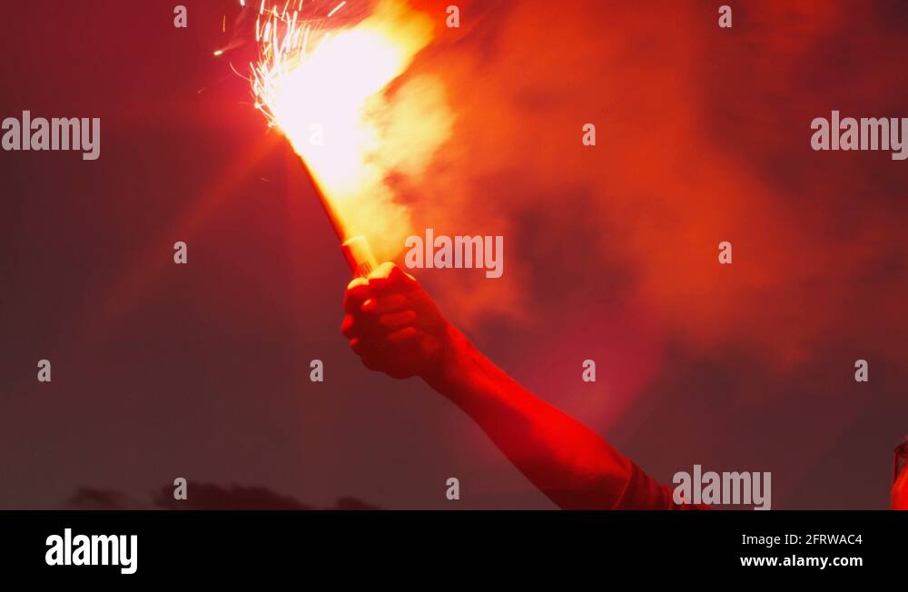 Fusee flare Stock Videos & Footage - HD and 4K Video Clips - Alamy